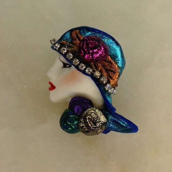 Vintage | Jewelry | Vintage Flapper Girl 2s Broochpin Retro | Poshmark